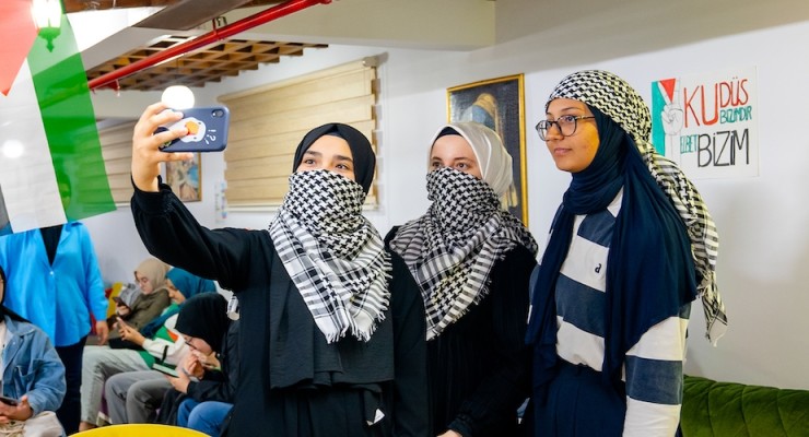 Üsküdar Yurdumuzda Vakıf Başkanımız Doç. Dr. Fatmanur Altun ile ...